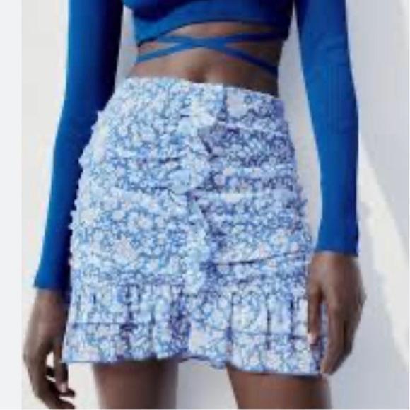 Zara | Skirts | Nwt Zara Blue Ruffle Floral Skirt Size Medium | Poshmark